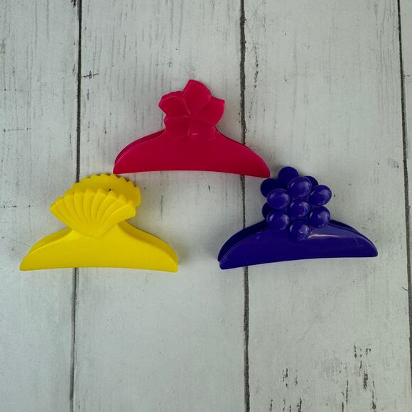 Goody Products, Inc. | Accessories | Vtg 8s Goody Pin Up Clips Hair ...